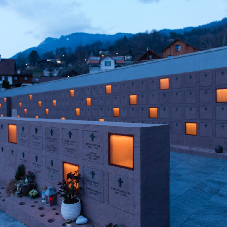 spektrum - Friedhof, Triesen